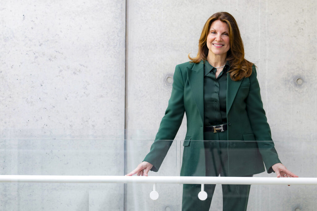 Kelly Hart & Hallman: Texas-based law firm with 160 attorneys and 20 ...
